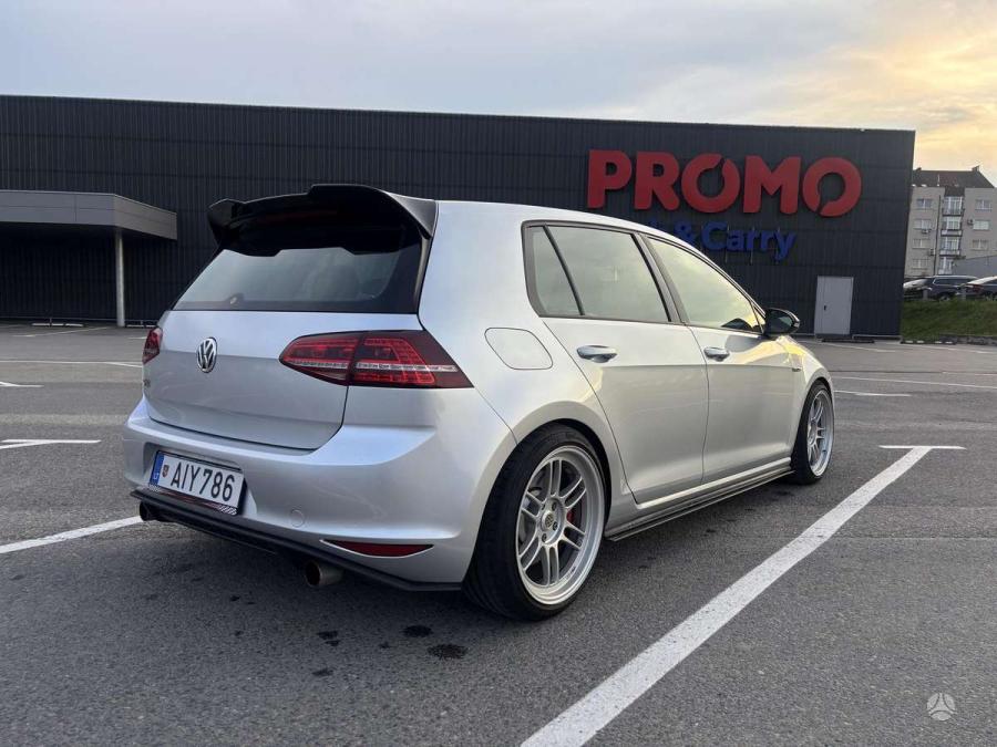 Volkswagen Golf 2017 Viļņa, ar dzinēja tilpumu 1.98 L un nobraukumu 170 tūkst. km par 12000 €, foto 4 vietnē AUTOMOTO.COM.LV