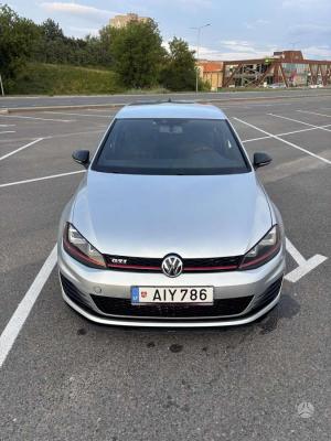 Volkswagen Golf 2017 Viļņa, ar dzinēja tilpumu 1.98 L un nobraukumu 170 tūkst. km par 12000 €, foto 8 vietnē AUTOMOTO.COM.LV