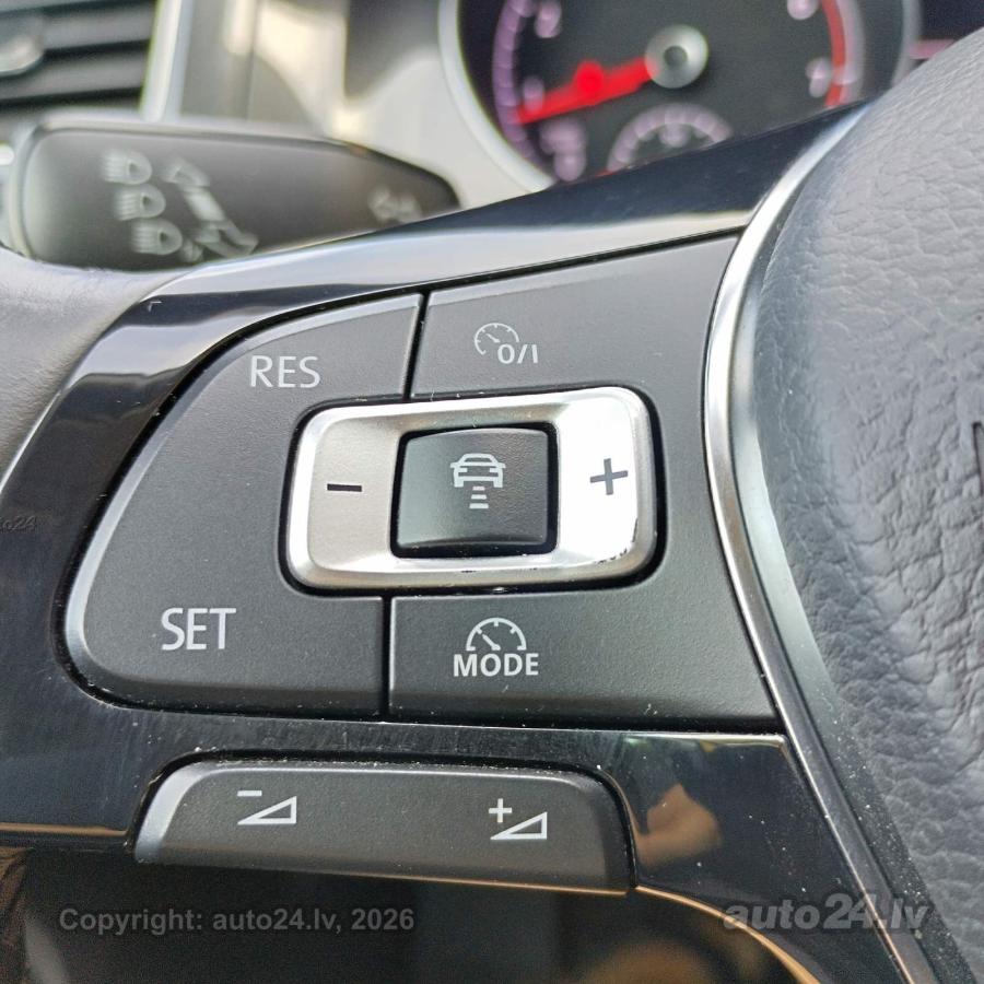 Volkswagen Golf 2017 Veru, ar dzinēja tilpumu 1.40 L un nobraukumu 101 tūkst. km par 11800 €, foto 19 vietnē AUTOMOTO.COM.LV