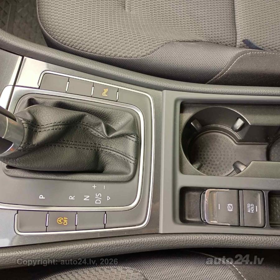 Volkswagen Golf 2017 Veru, ar dzinēja tilpumu 1.40 L un nobraukumu 101 tūkst. km par 11800 €, foto 20 vietnē AUTOMOTO.COM.LV
