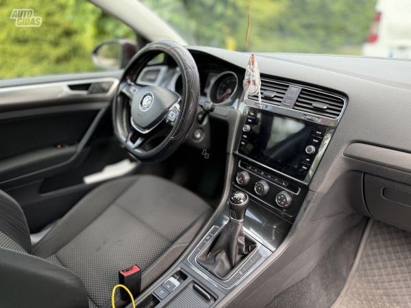 Volkswagen Golf 2018 Kelmė, ar dzinēja tilpumu 1.40 L un nobraukumu 109 tūkst. km par 6500 €, foto 7 vietnē AUTOMOTO.COM.LV