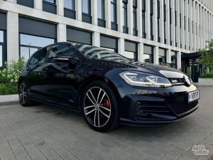 Volkswagen Golf 2018 in Vilnius, with an engine capacity of 2.00 L and mileage of 126 thousand km for 15999 €, photo  on AUTOMOTO.COM.LV