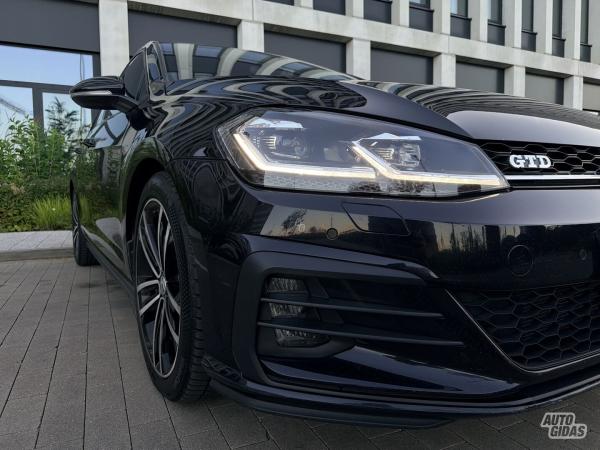 Volkswagen Golf 2018 in Vilnius, with an engine capacity of 2.00 L and mileage of 126 thousand km for 15999 €, photo 3 on AUTOMOTO.COM.LV