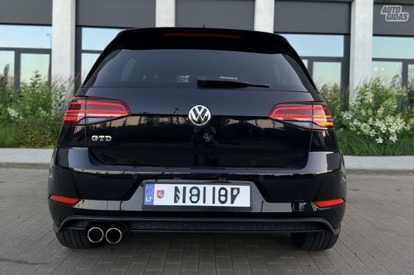 Volkswagen Golf 2018 in Vilnius, with an engine capacity of 2.00 L and mileage of 126 thousand km for 15999 €, photo 6 on AUTOMOTO.COM.LV