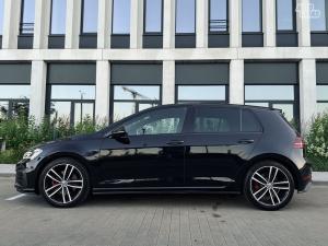 Volkswagen Golf 2018 in Vilnius, with an engine capacity of 2.00 L and mileage of 126 thousand km for 15999 €, photo 8 on AUTOMOTO.COM.LV