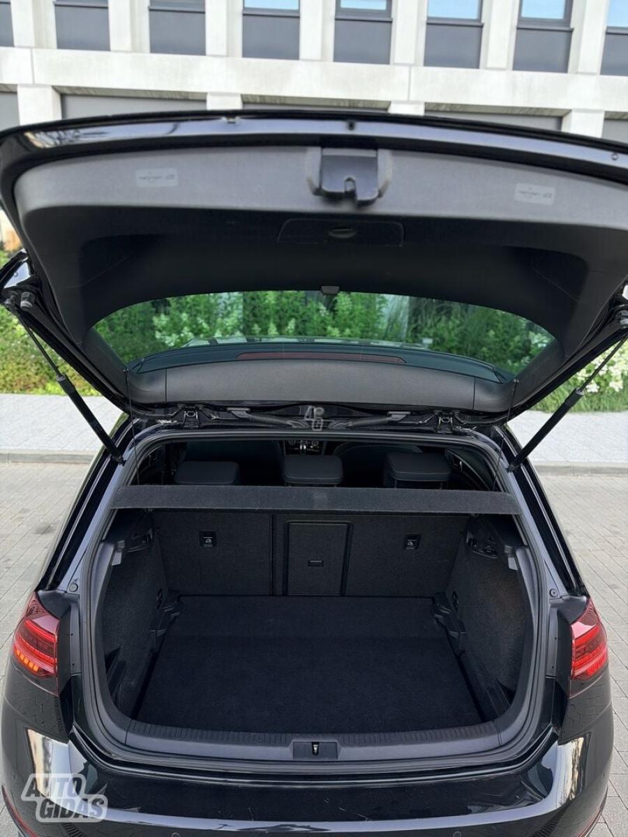 Volkswagen Golf 2018 in Vilnius, with an engine capacity of 2.00 L and mileage of 126 thousand km for 15999 €, photo 9 on AUTOMOTO.COM.LV