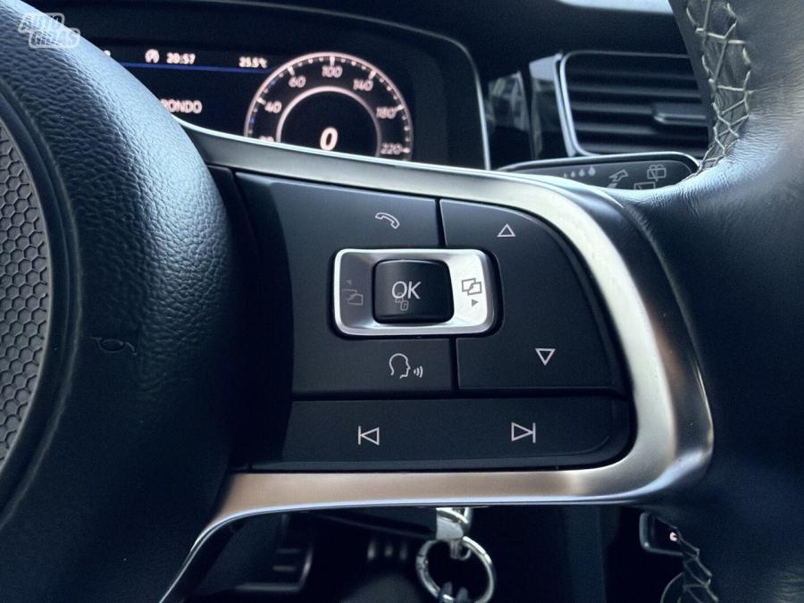 Volkswagen Golf 2018 in Vilnius, with an engine capacity of 2.00 L and mileage of 126 thousand km for 15999 €, photo 17 on AUTOMOTO.COM.LV