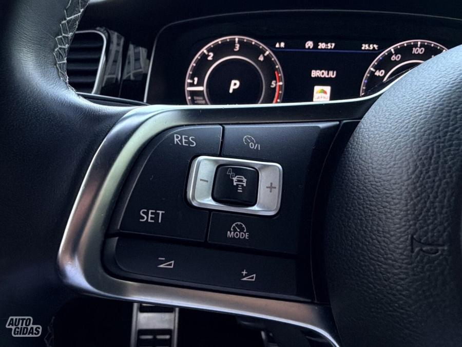 Volkswagen Golf 2018 in Vilnius, with an engine capacity of 2.00 L and mileage of 126 thousand km for 15999 €, photo 18 on AUTOMOTO.COM.LV