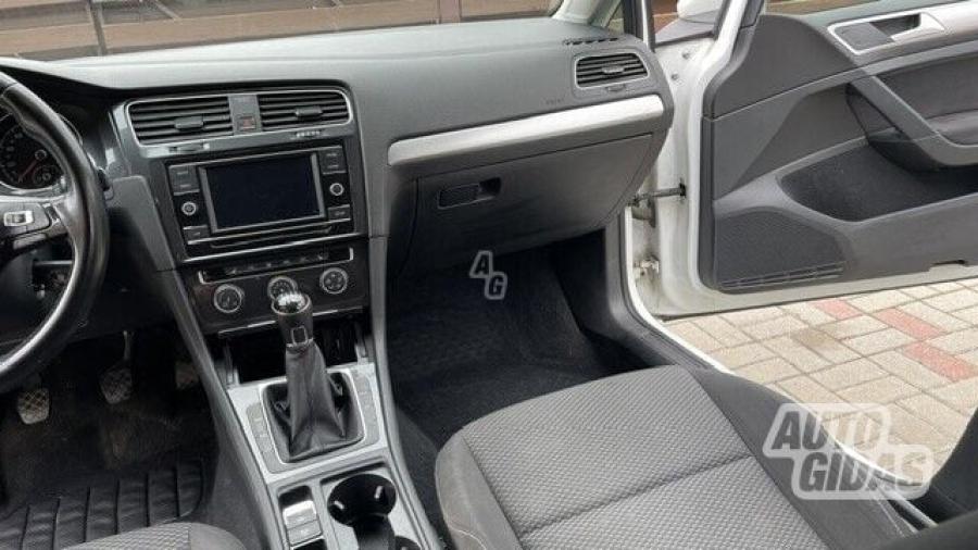 Volkswagen Golf 2018 Klaipėda, ar dzinēja tilpumu 1.00 L un nobraukumu 190 tūkst. km par 6450 €, foto 12 vietnē AUTOMOTO.COM.LV