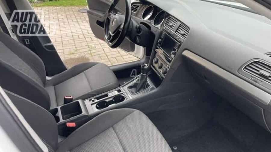 Volkswagen Golf 2018 Klaipėda, ar dzinēja tilpumu 1.00 L un nobraukumu 190 tūkst. km par 6450 €, foto 16 vietnē AUTOMOTO.COM.LV
