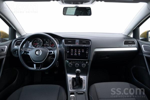 Volkswagen Golf 2018 Rīga, ar dzinēja tilpumu 1.60 L un nobraukumu 140 tūkst. km par 8500 €, foto 10 vietnē AUTOMOTO.COM.LV