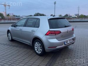 Volkswagen Golf 2019 in Riga, with an engine capacity of 1.60 L and mileage of 114 thousand km for 11500 €, photo 7 on AUTOMOTO.COM.LV