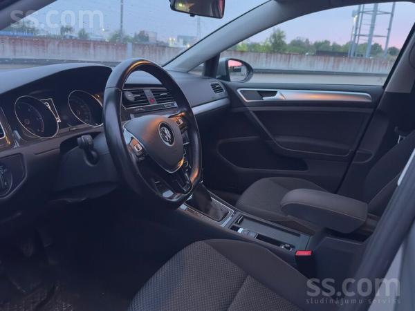 Volkswagen Golf 2019 in Riga, with an engine capacity of 1.60 L and mileage of 114 thousand km for 11000 €, photo 9 on AUTOMOTO.COM.LV