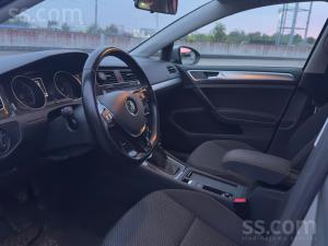 Volkswagen Golf 2019 in Riga, with an engine capacity of 1.60 L and mileage of 114 thousand km for 11000 €, photo 10 on AUTOMOTO.COM.LV