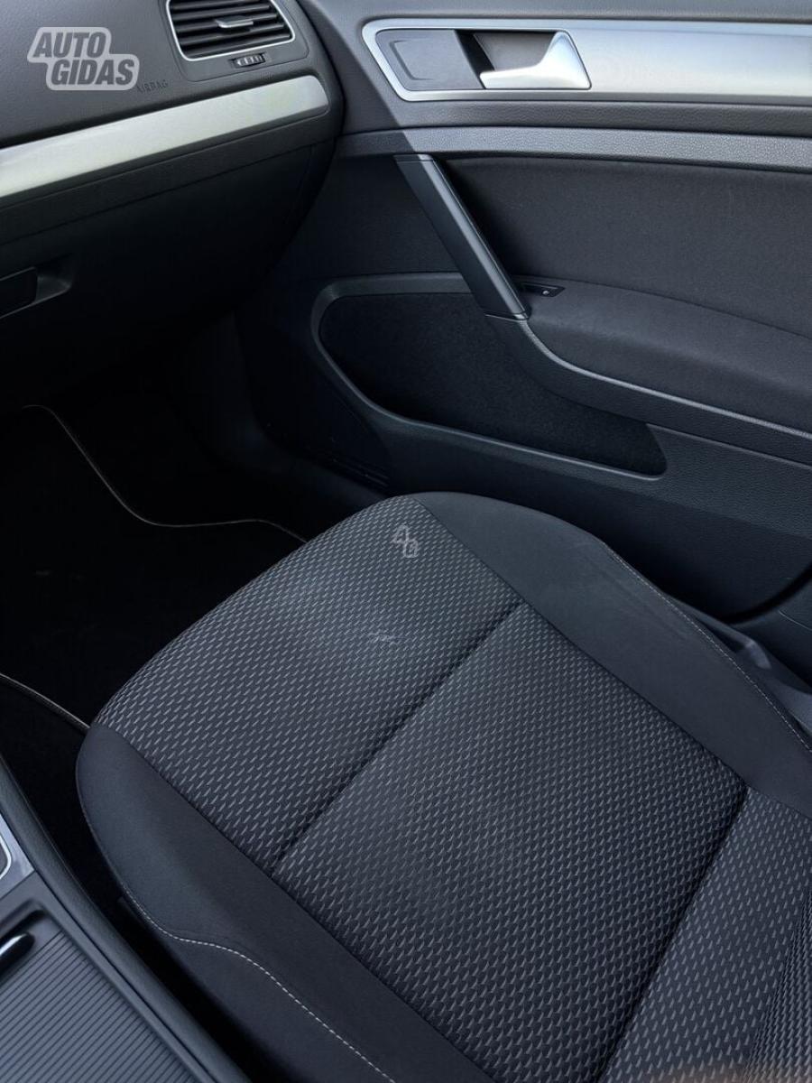 Volkswagen Golf 2019 in Vilnius, with an engine capacity of 1.50 L and mileage of 50 thousand km for 16000 €, photo 20 on AUTOMOTO.COM.LV