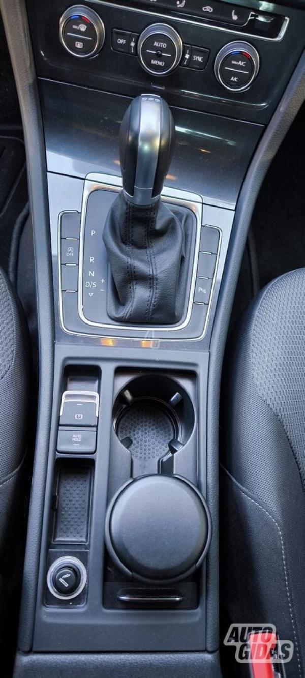 Volkswagen Golf 2019 Viļņa, ar dzinēja tilpumu 1.50 L un nobraukumu 21 tūkst. km par 16500 €, foto 8 vietnē AUTOMOTO.COM.LV