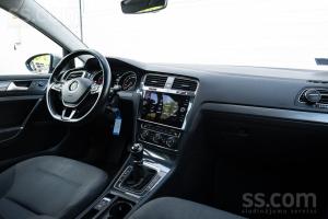 Volkswagen Golf 2020 in Riga, with an engine capacity of 1.50 L and mileage of 197 thousand km for 5300 €, photo 9 on AUTOMOTO.COM.LV