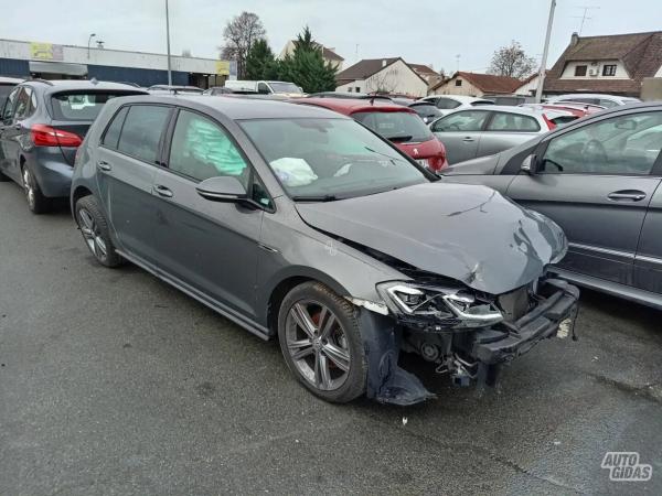 Volkswagen Golf 2020 in Kaunas, with an engine capacity of 1.50 L and mileage of 77 thousand km for 6550 €, photo 1 on AUTOMOTO.COM.LV