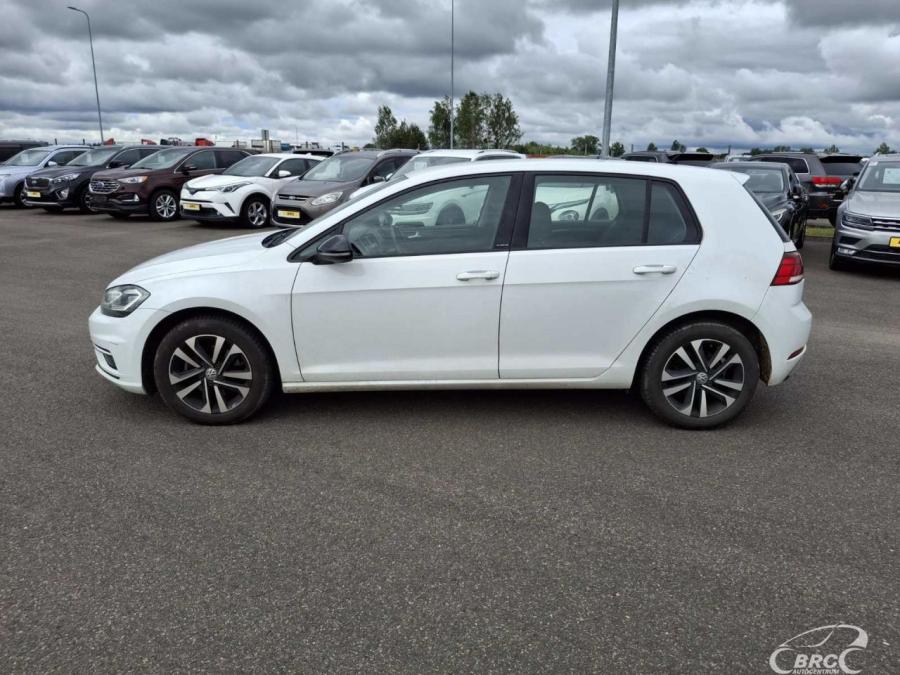 Volkswagen Golf 2020 in Vilnius, with an engine capacity of 1.60 L and mileage of 262 thousand km for 9900 €, photo 5 on AUTOMOTO.COM.LV