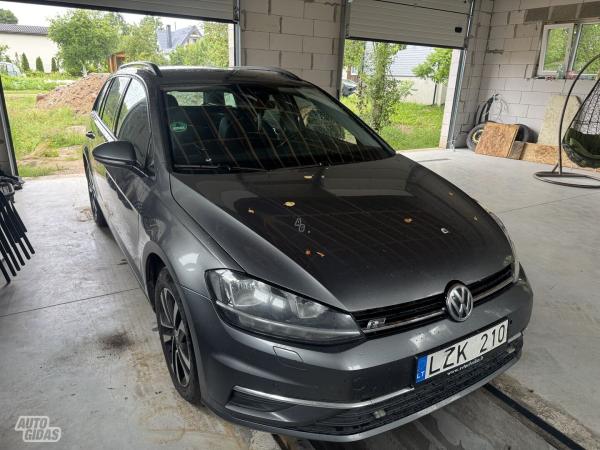 Volkswagen Golf 2020 in Vilnius, with an engine capacity of 2.00 L and mileage of 296 thousand km for 4300 €, photo 3 on AUTOMOTO.COM.LV