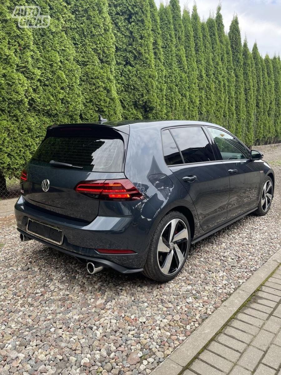 Volkswagen Golf 2021 in Kaunas, with an engine capacity of 2.00 L and mileage of 34 thousand km for 15600 €, photo 5 on AUTOMOTO.COM.LV