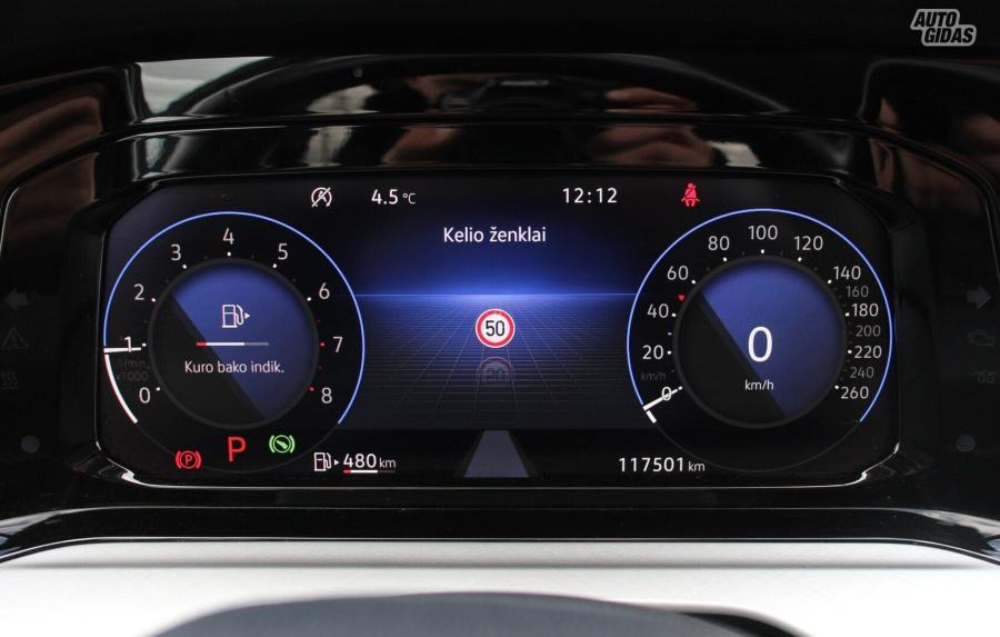 Volkswagen Golf 2021 in Vilnius, with an engine capacity of 1.00 L and mileage of 118 thousand km for 16950 €, photo 8 on AUTOMOTO.COM.LV