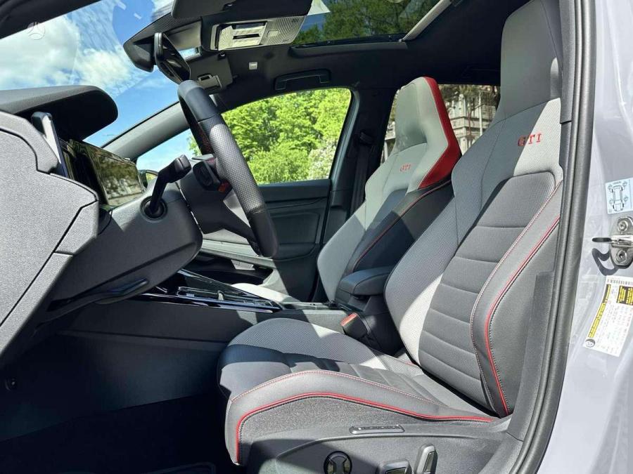 Volkswagen Golf 2024 Kauņa, ar dzinēja tilpumu 2.00 L un nobraukumu 19 tūkst. km par 29855 €, foto 12 vietnē AUTOMOTO.COM.LV