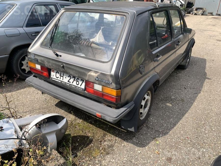 Zaļš Volkswagen golf-i 1983 Liepāja, ar dzinēja tilpumu 1.10 L un nobraukumu 129 tūkst. km par 1650 €, foto 4 vietnē AUTOMOTO.COM.LV