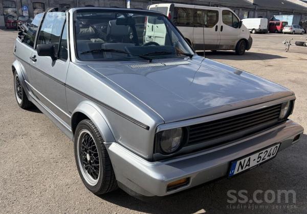Pelēks Volkswagen golf-i 1990 Rīga, ar dzinēja tilpumu 1.80 L un nobraukumu 184 tūkst. km par 6900 €, foto 3 vietnē AUTOMOTO.COM.LV