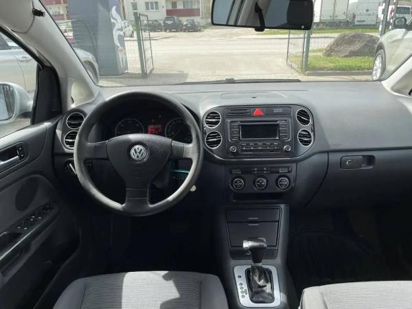 Серый Фольксваген Golf 1 2006 в Талси, объемом двигателя 1.90 л и пробегом 282 тыс. км за 2350 €, фото 7 на AUTOMOTO.COM.LV