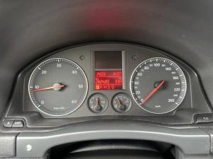 Серый Фольксваген Golf 1 2006 в Талси, объемом двигателя 1.90 л и пробегом 282 тыс. км за 2350 €, фото 9 на AUTOMOTO.COM.LV