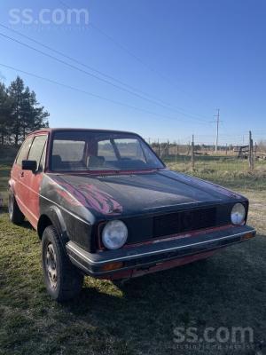 Красный Фольксваген Golf 1 1979 в Тукумс, объемом двигателя 1.60 л и пробегом 300 тыс. км за 3200 €, фото 7 на AUTOMOTO.COM.LV