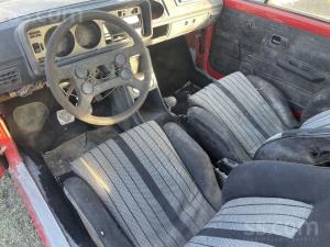 Красный Фольксваген Golf 1 1979 в Тукумс, объемом двигателя 1.60 л и пробегом 300 тыс. км за 3200 €, фото 8 на AUTOMOTO.COM.LV