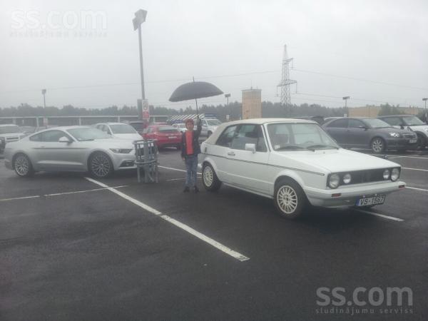 Фольксваген Golf 1 1983 в Рига на AUTOMOTO.COM.LV Белый Фольксваген Golf 1 1983 в Рига, объемом двигателя 1.80 л и пробегом 210 тыс. км за 6500 €, фото 3 на AUTOMOTO.COM.LV