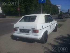 Белый Фольксваген Golf 1 1983 в Рига, объемом двигателя 1.80 л и пробегом 210 тыс. км за 6500 €, фото 5 на AUTOMOTO.COM.LV