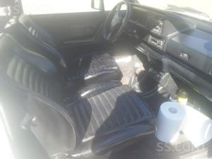 Белый Фольксваген Golf 1 1983 в Рига, объемом двигателя 1.80 л и пробегом 210 тыс. км за 6500 €, фото 10 на AUTOMOTO.COM.LV