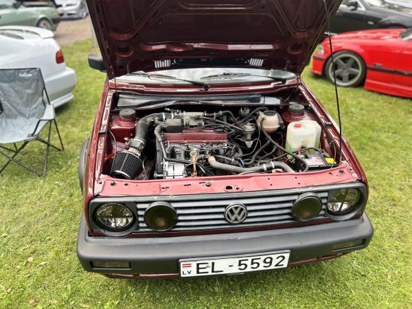 Sarkans Volkswagen golf-ii 1991 Cēsis, ar dzinēja tilpumu 2.00 L un nobraukumu 234 tūkst. km par 3700 €, foto 3 vietnē AUTOMOTO.COM.LV