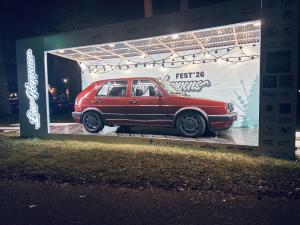 Красный Фольксваген Гольф 2 1991 в Цесис, объемом двигателя 2.00 л и пробегом 234 тыс. км за 3700 €, фото 4 на AUTOMOTO.COM.LV