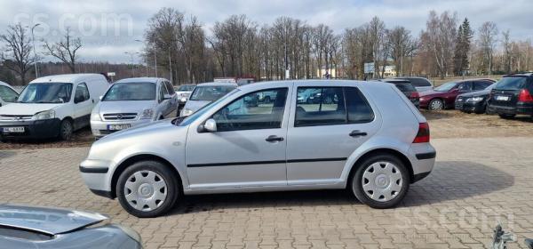 Pelēks Volkswagen golf-iv 2001 Aizkraukle, ar dzinēja tilpumu 1.90 L un nobraukumu 390 tūkst. km par 1100 €, foto 5 vietnē AUTOMOTO.COM.LV