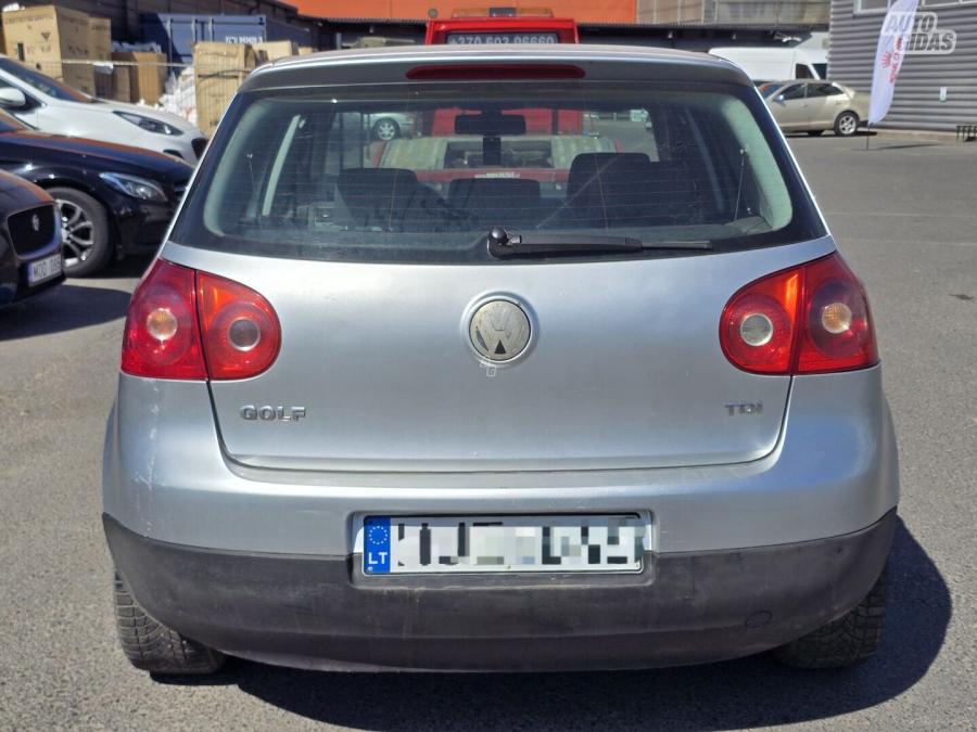 Volkswagen Golf 2004 in Vilnius, with an engine capacity of 1.90 L and mileage of 222 thousand km for 500 €, photo 6 on AUTOMOTO.COM.LV