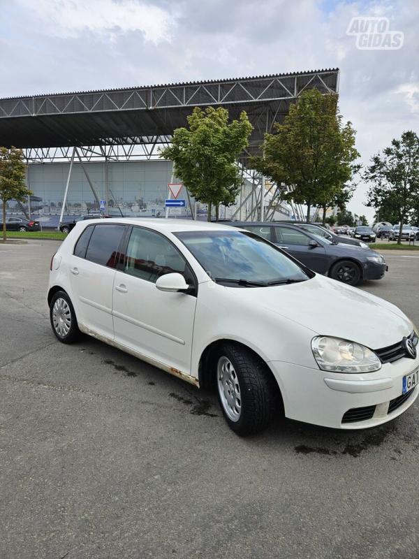 Volkswagen Golf 2007 in Klaipeda, with an engine capacity of 1.90 L and mileage of 263 thousand km for 500 €, photo 3 on AUTOMOTO.COM.LV