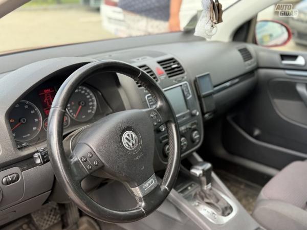 Volkswagen Golf 2009 Kauņa, ar dzinēja tilpumu 1.40 L un nobraukumu 183 tūkst. km par 1500 €, foto 9 vietnē AUTOMOTO.COM.LV