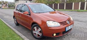 Orange Volkswagen Golf 2006 in Daugavpils, with an engine capacity of 1.90 L and mileage of 257 thousand km for 1550 €, photo 8 on AUTOMOTO.COM.LV