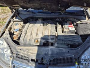 Volkswagen Golf 2008 Panevēža, ar dzinēja tilpumu 1.90 L un nobraukumu 381 tūkst. km par 280 €, foto 6 vietnē AUTOMOTO.COM.LV