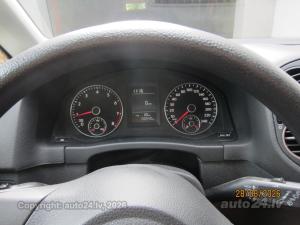 Beige Volkswagen Golf Plus 2011 in Tallinn, with an engine capacity of 1.40 L and mileage of 151 thousand km for 4850 €, photo 7 on AUTOMOTO.COM.LV