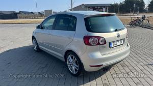 Smilšu krāsa Volkswagen Golf Plus 2012 Tallina, ar dzinēja tilpumu 1.40 L un nobraukumu 276 tūkst. km par 4300 €, foto 5 vietnē AUTOMOTO.COM.LV
