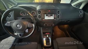 Smilšu krāsa Volkswagen Golf Plus 2012 Tallina, ar dzinēja tilpumu 1.40 L un nobraukumu 276 tūkst. km par 4300 €, foto 9 vietnē AUTOMOTO.COM.LV