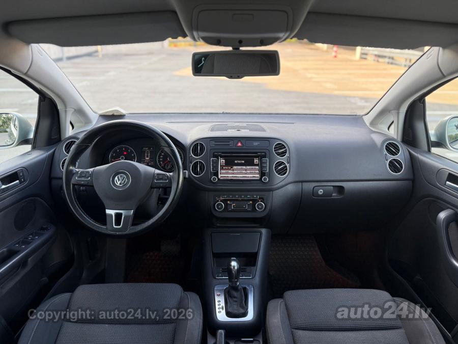 Beige Volkswagen Golf Plus 2012 in Tartu, with an engine capacity of 1.40 L and mileage of 165 thousand km for 6590 €, photo 9 on AUTOMOTO.COM.LV