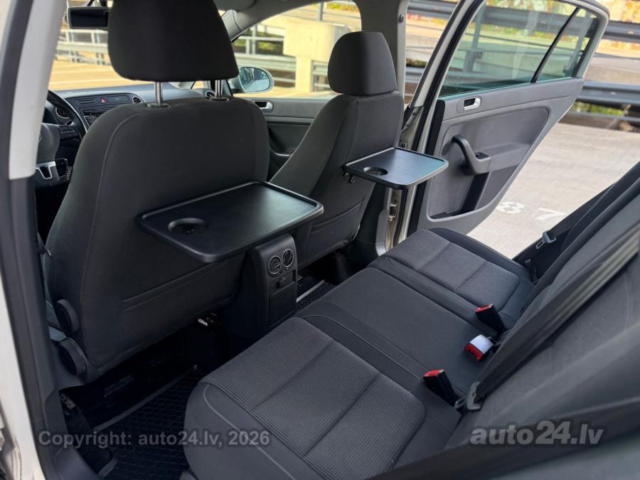 Beige Volkswagen Golf Plus 2012 in Tartu, with an engine capacity of 1.40 L and mileage of 165 thousand km for 6590 €, photo 11 on AUTOMOTO.COM.LV