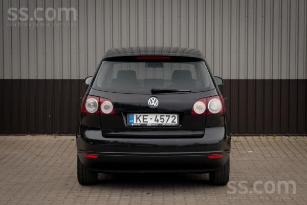 Black Volkswagen Golf Plus 2005 in Talsi, with an engine capacity of 1.60 L and mileage of 197 thousand km for 2990 €, photo 5 on AUTOMOTO.COM.LV